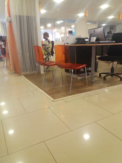 ORCA, Shopping Mall at Commune IV, Kalban-Coro, Bamako