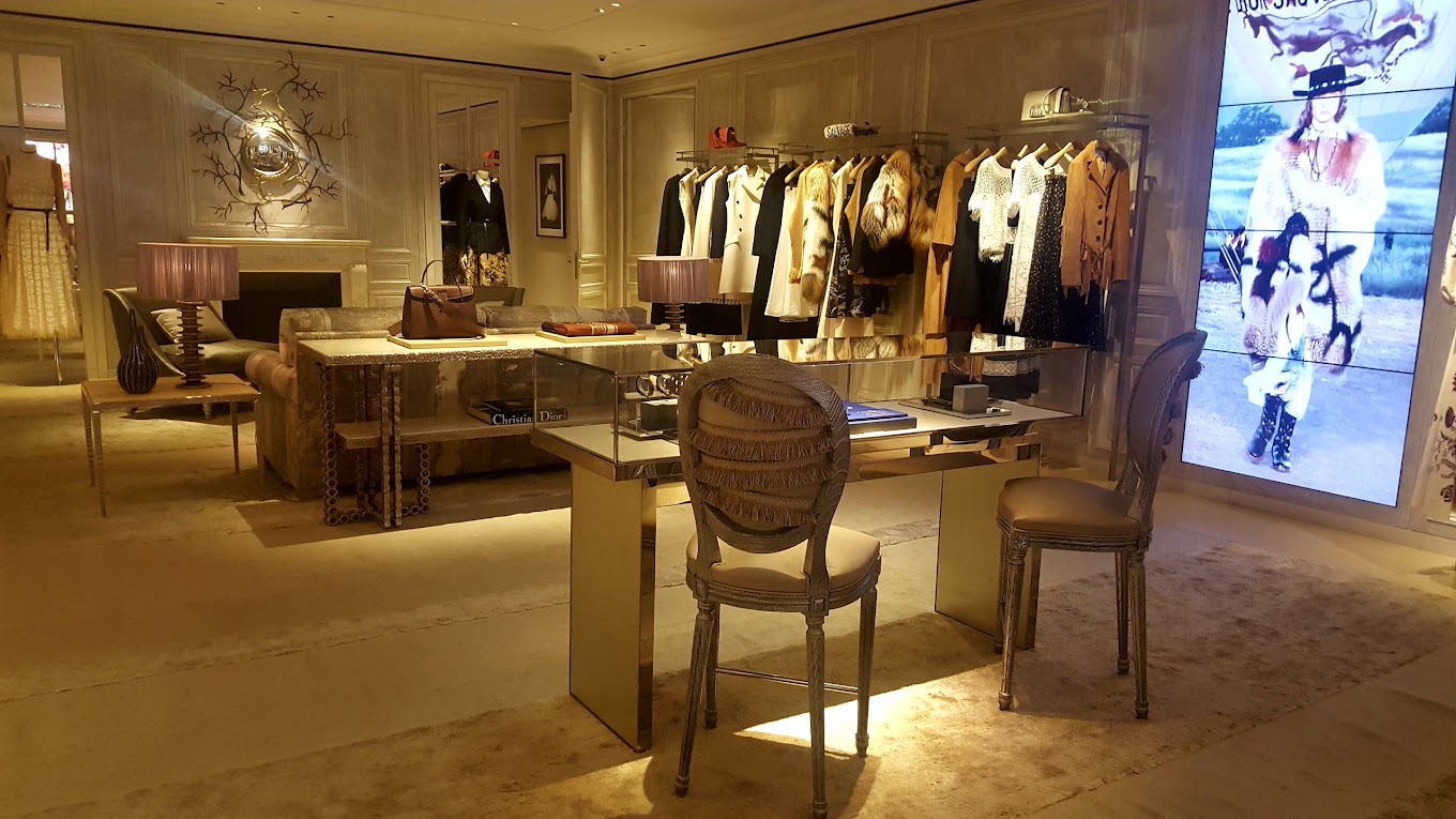 Dior Shops In London: Embrace The Essence Of Timeless Elegance - London ...