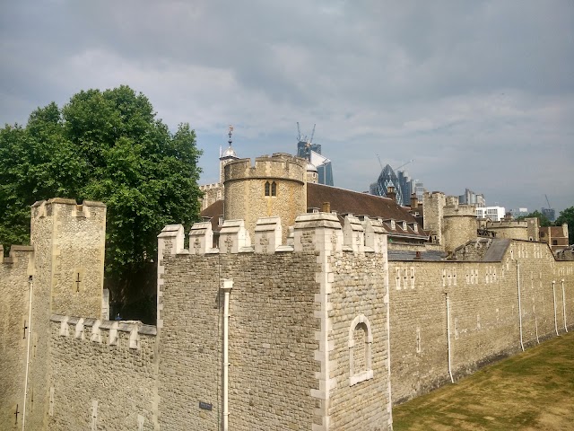 Mapstr - Tower of London Salt Tower - Monument, Visite, Musée ...