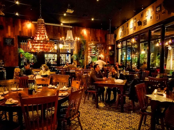 BODEGA 8, Paseo Chapultepec, Blvd. Agua Caliente 10387, Loc D 201 ...