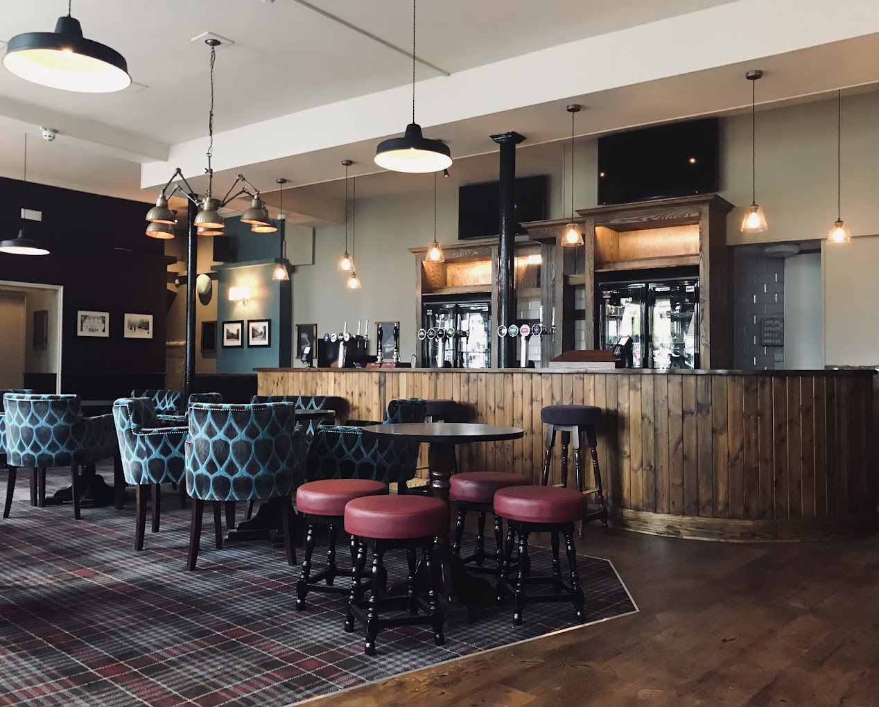 Peckhams's Best Pubs: 11 Spots You Can't Miss - London Kensington Guide