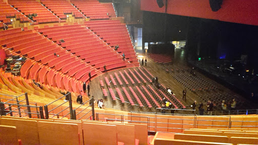 L'Amphitheatre - Salle 3000, Lyon | DestiMap | Destinations On Map