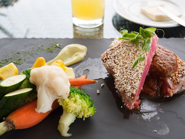 El Lago Restaurante, El Lago Mayor 2da. Sección del Bosque de ...