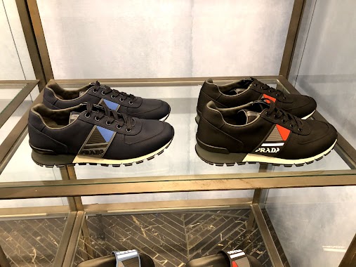 🕗 Prada Riyadh Centria Mall woman Riyadh opening times, tel. +966 11 ...