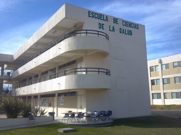 Escuela de Ciencias de la Salud, UABC, Ensenada, Carretera ...