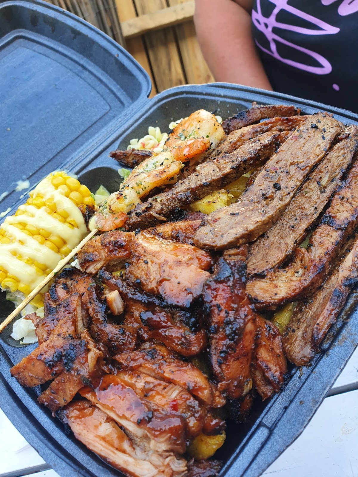 Caribbean Grill - indebuurt Amsterdam