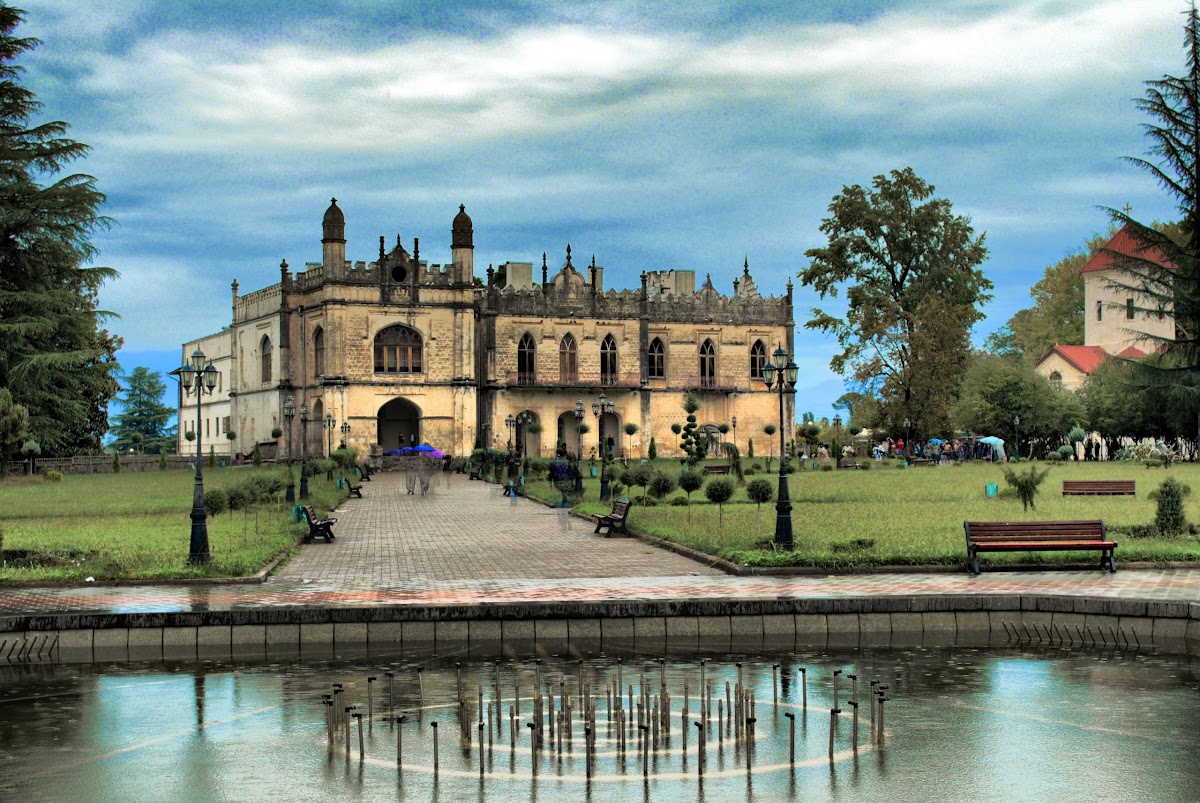 Climate Zugdidi: Temperature, Climograph, Climate table for Zugdidi ...