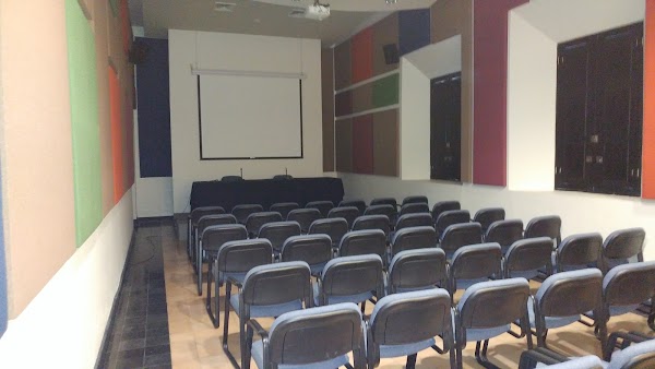 Escuela Industrial y Preparatoria Técnica "Pablo Livas" Unidad Centro ...