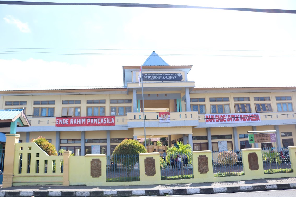 Profil SMP Negeri 1 Ende, Kabupaten Ende (PPDB, Biaya Masuk ...