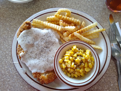 Happy Chef Restaurant Menu at 51646 US-169, Mankato, MN 56001 ...
