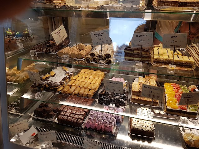 Mapstr - Shopping Cofetaria Maria București - Sweets, Cafe, Bakery ...