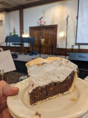 Hartville Kitchen Restaurant & Bakery Menu Prices at 1015 Edison St NW ...