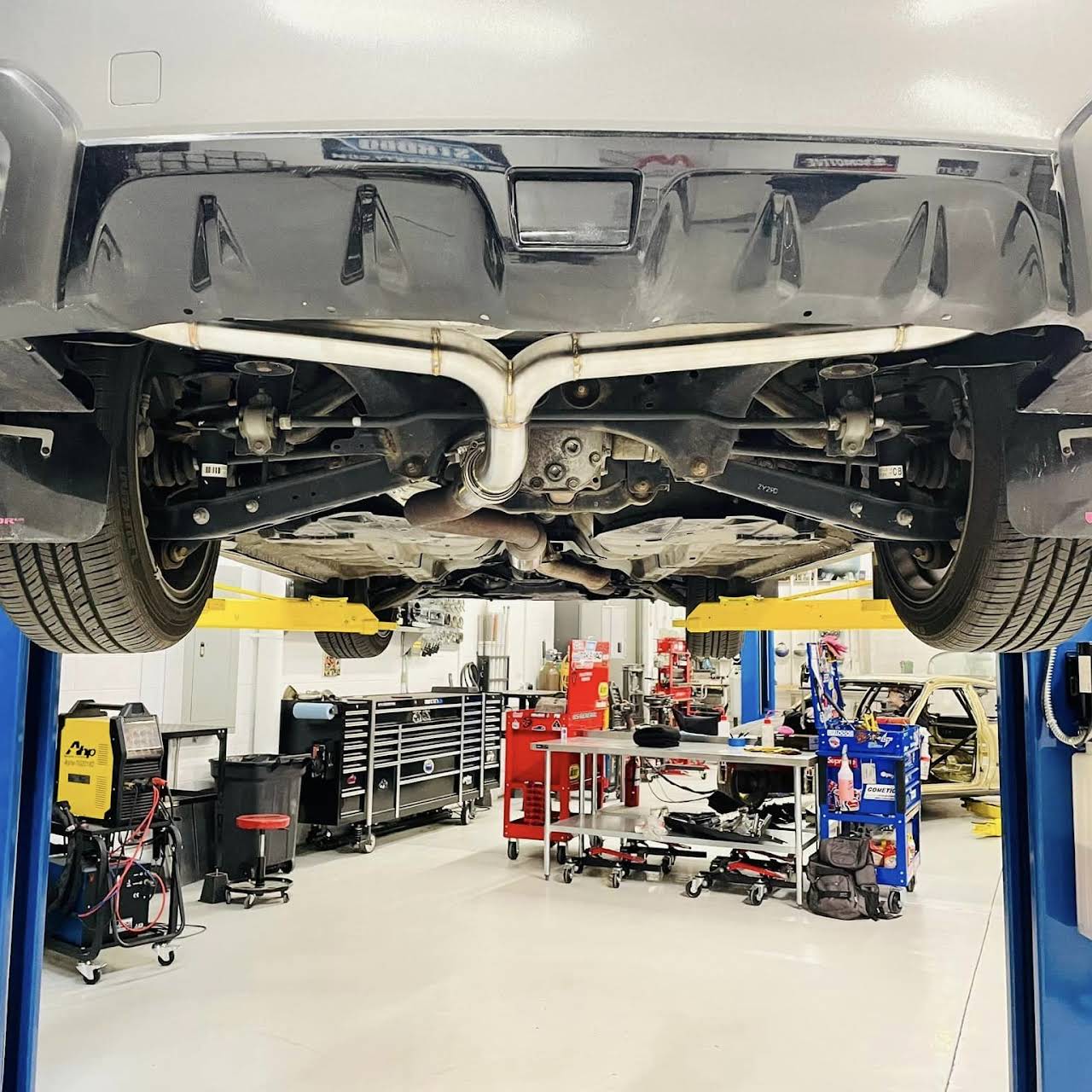 Hochman Fabrication & Speed - High Quality Metal Fabricator in Wheeling, IL