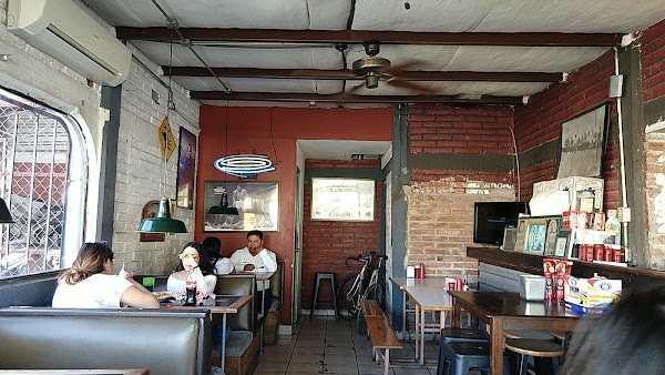 Quezza Pizza, Ciudad Obregón — dirección, teléfono, horario de apertura ...