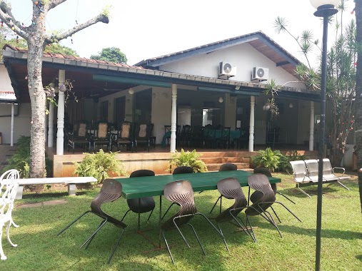 🕗 Green Garden Reception Hall Colombo opening times, Robert Gunawardena ...
