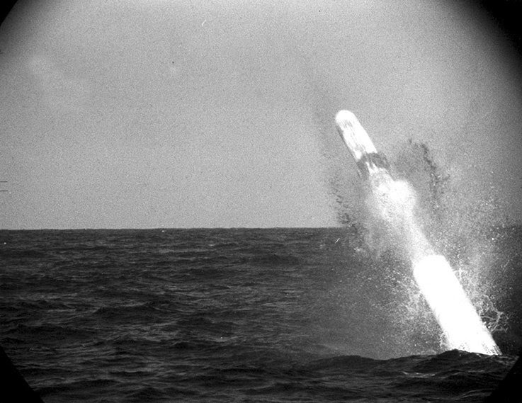 SUBMARINOS ---: Submarinos de ataque nuclear Clase Valiant y Churchill