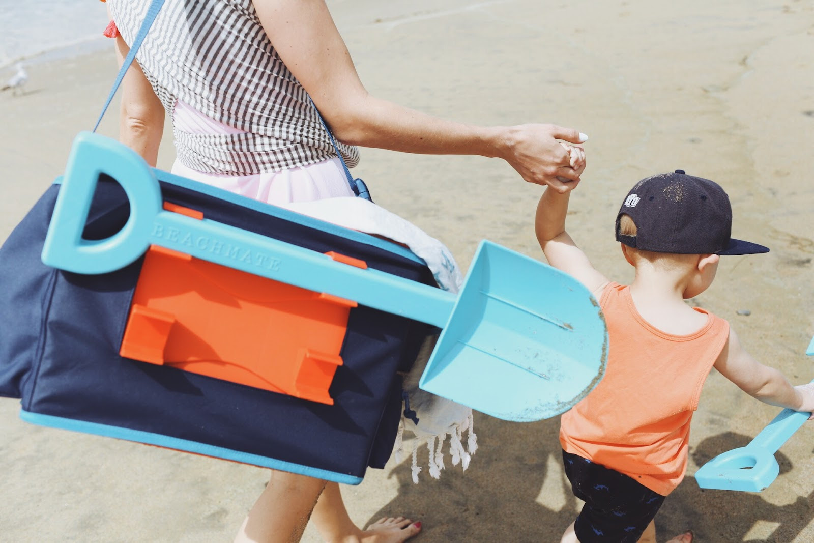 5 TIPS FOR A PERFECT BEACH DAY WITH KIDS | Daily Dose of Outfits