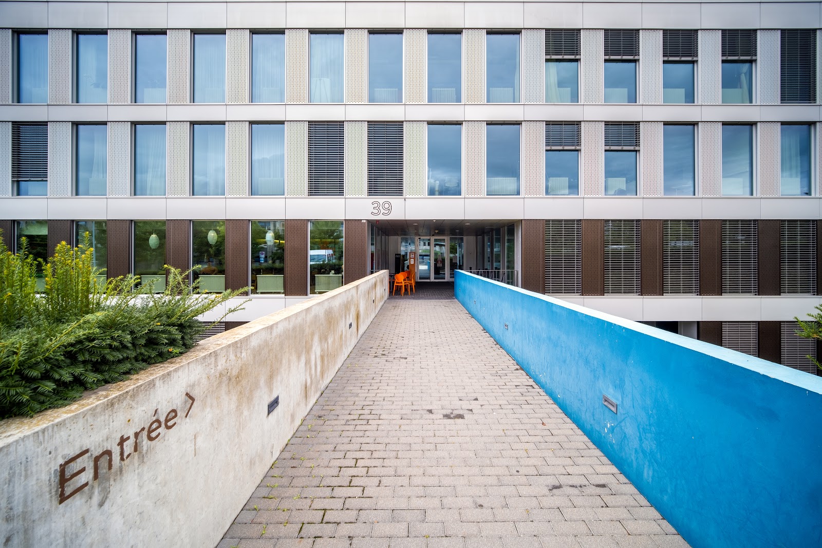 FONDATION LA PRIMEROSE | EPSM LA VERNIE in Crissier - Infos & Kontakt ...