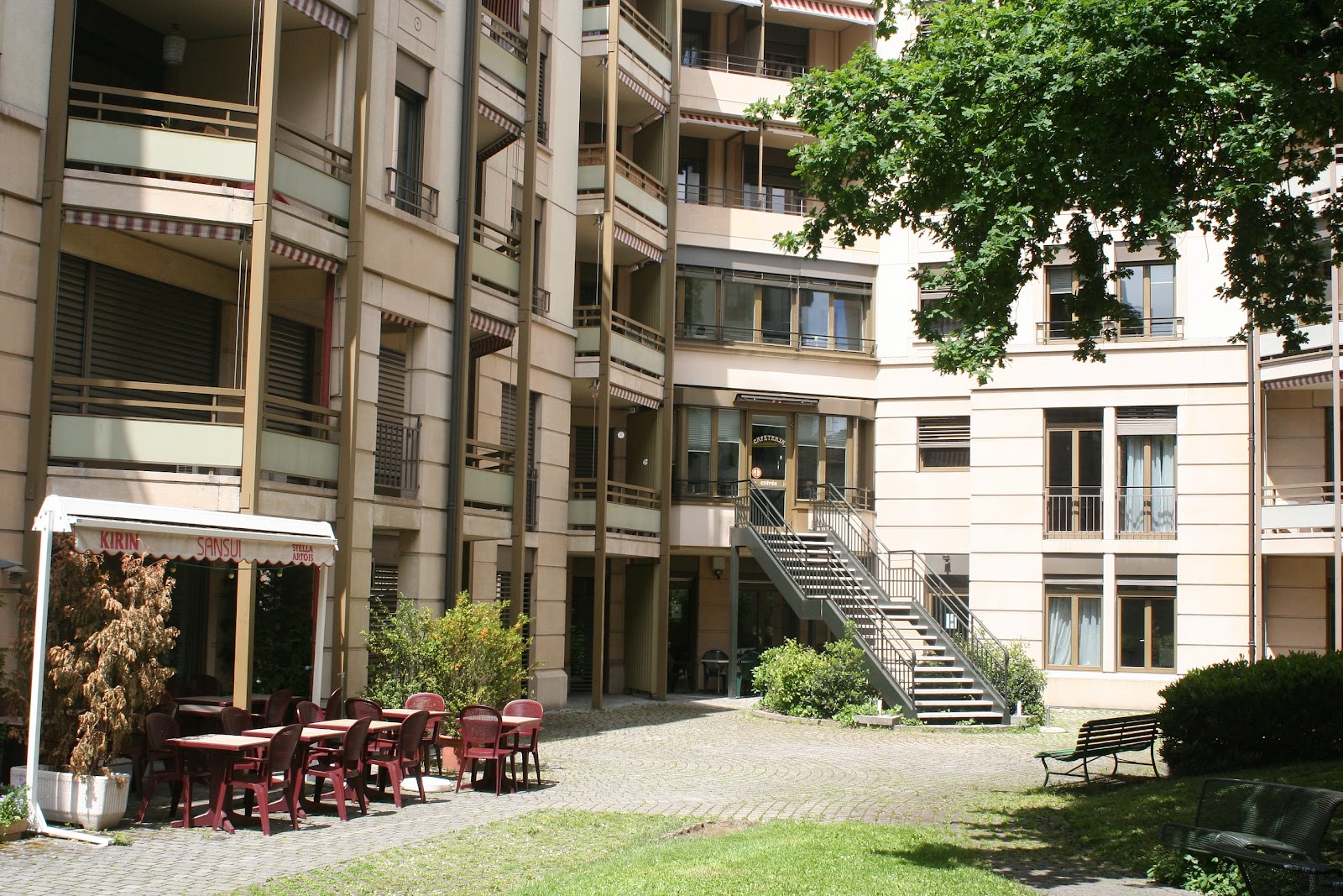 RÉSIDENCE FORT-BARREAU in Genf - Infos & Kontakt | Helvetic Care
