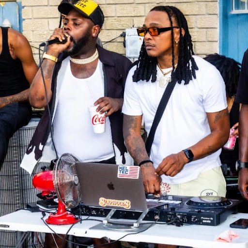 Live At Da Twinz Party "Wea Da Twinz At" feat Trophy Chocolate (Live ...