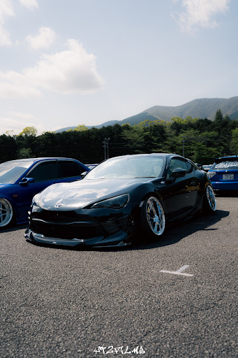 86の86・86BRZ・ZN6・carflix3・86 zn6に関するカスタム事例｜車のカスタム情報はCARTUNE