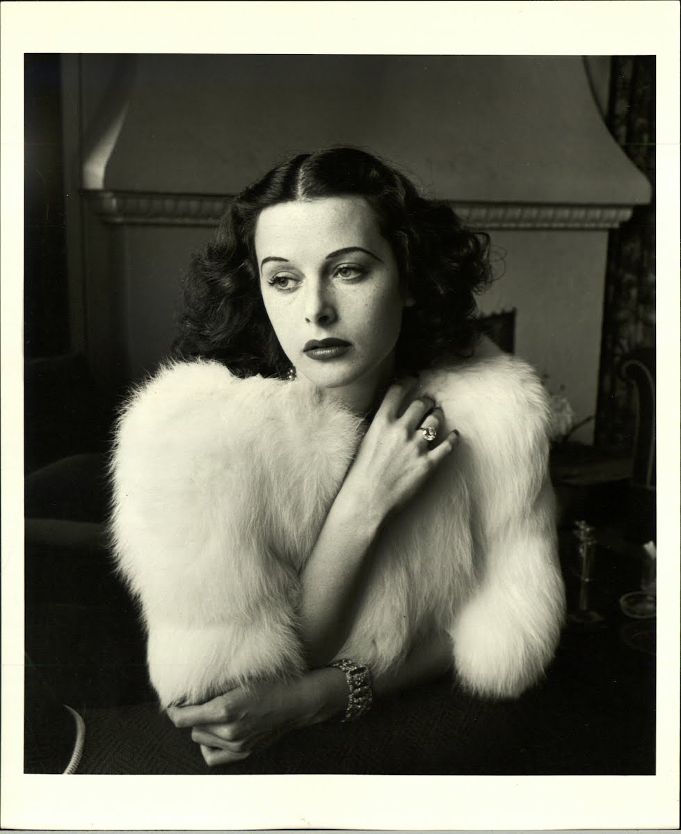 The Hollywood Star Who Helped Invent Wi-Fi — Google Arts & Culture