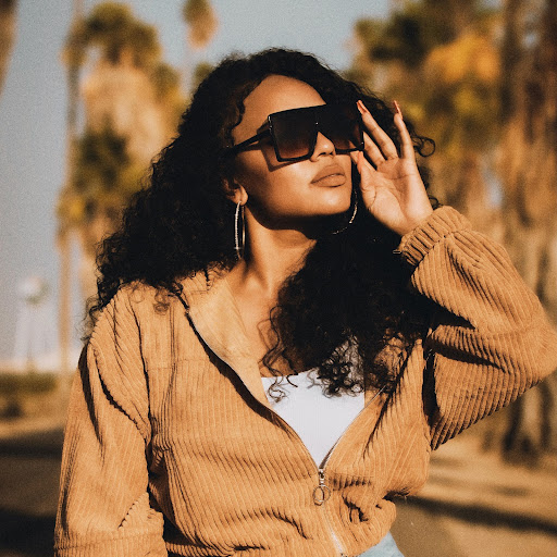 Heiress - YouTube Music